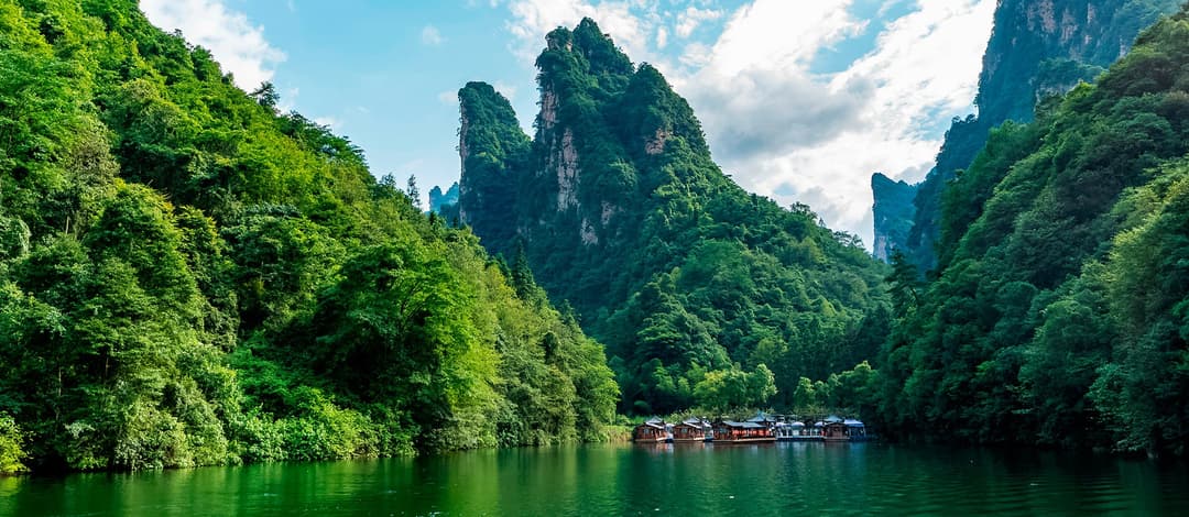 China Vacation Packages with Airfare, Hotels & Tours 2026/2027